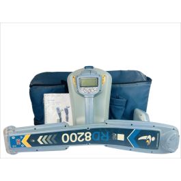 Radiodetection RD8200 Cable and Pipe Locator and TX-10 Transmitter